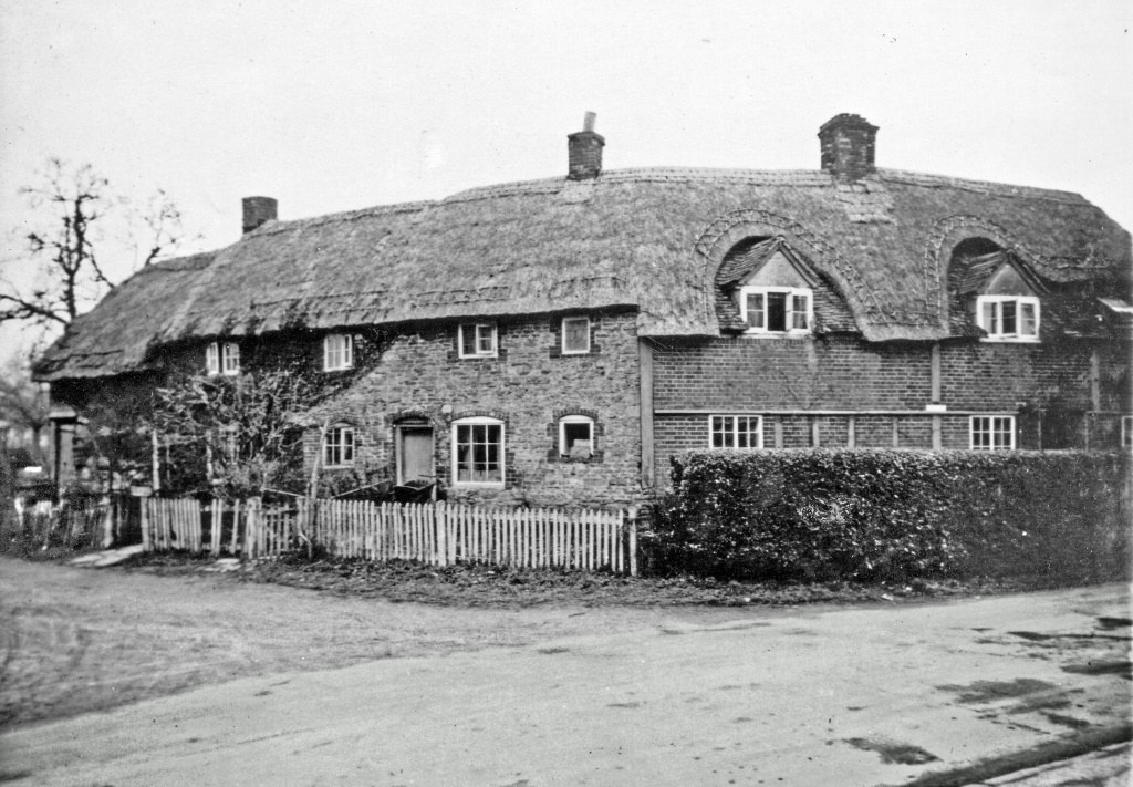 Lilac Cottage, Main Street, East Hanney – Hanney History Group